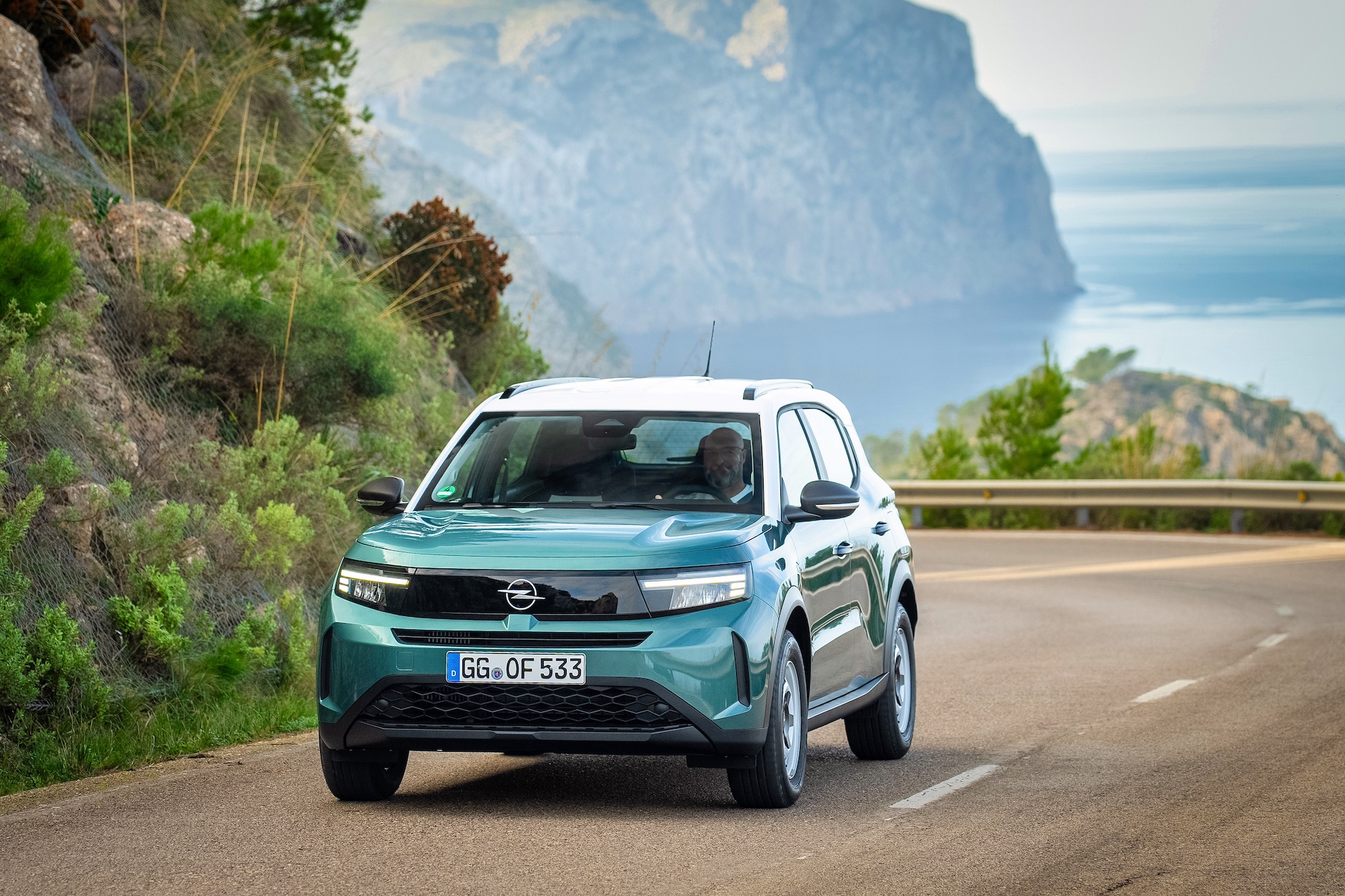 Nowy Opel Frontera już w salonie – SUV zaskakuje ceną! | Blog PGD