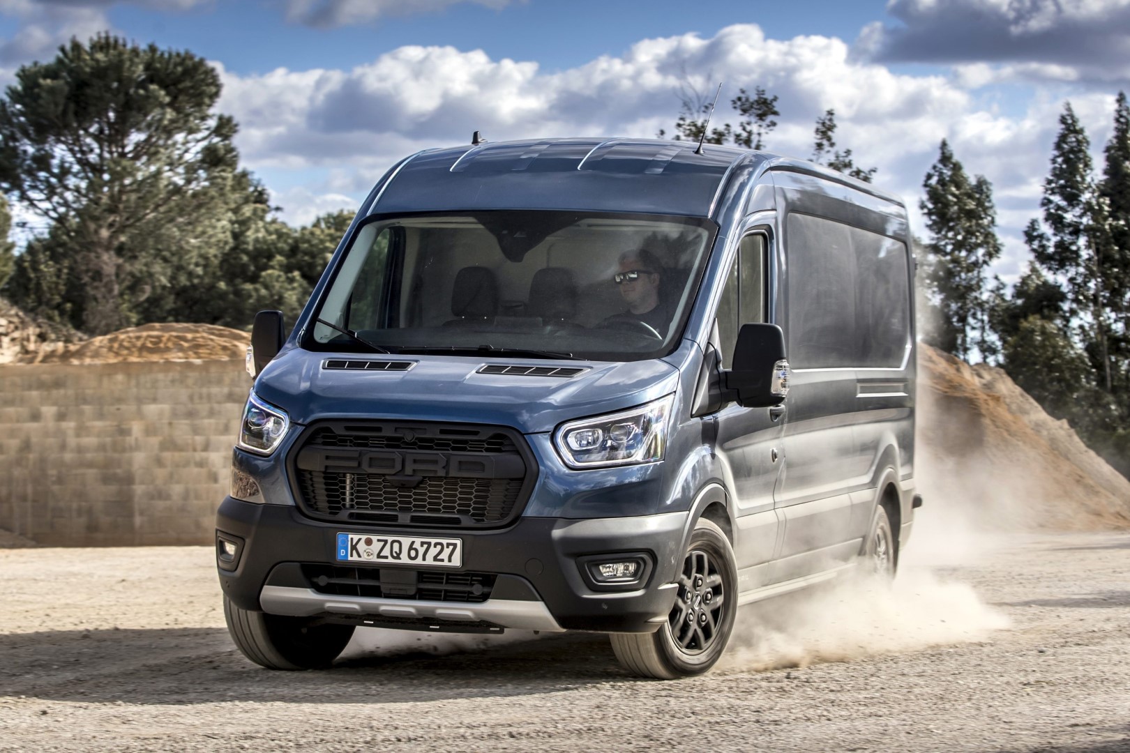 Ford Transit Active, czyli dlaczego z napędem na przód wyjedziemy z ...