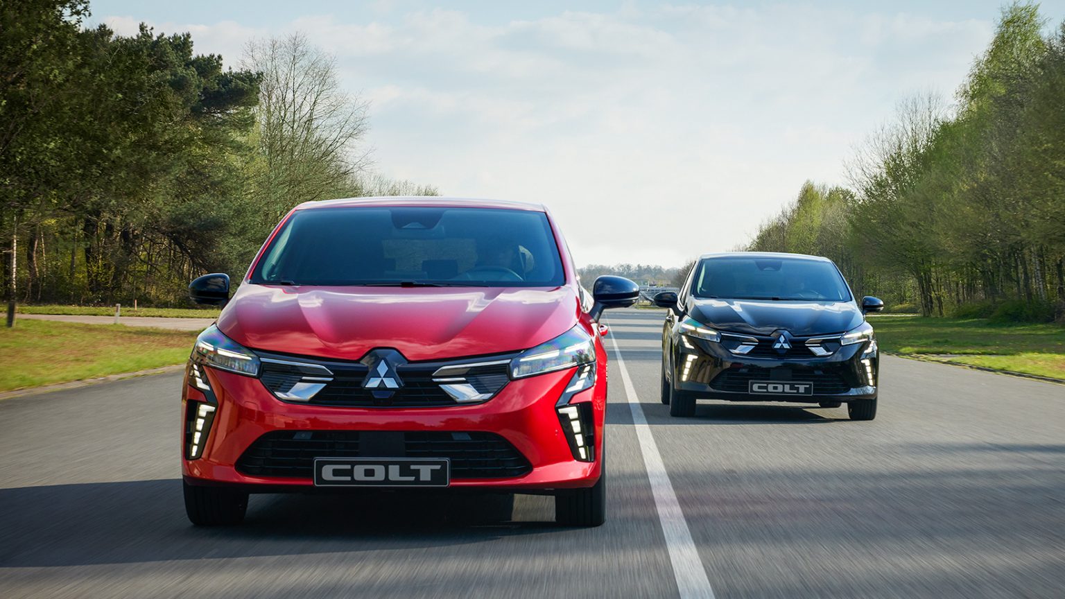 Nowy Mitsubishi Colt 2023. Zdjęcia, wymiary, dane techniczne, silniki
